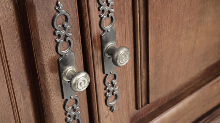 Shaker vs. Raised Panel Cabinet Doors - Cabinet Outlet - New Hampshire